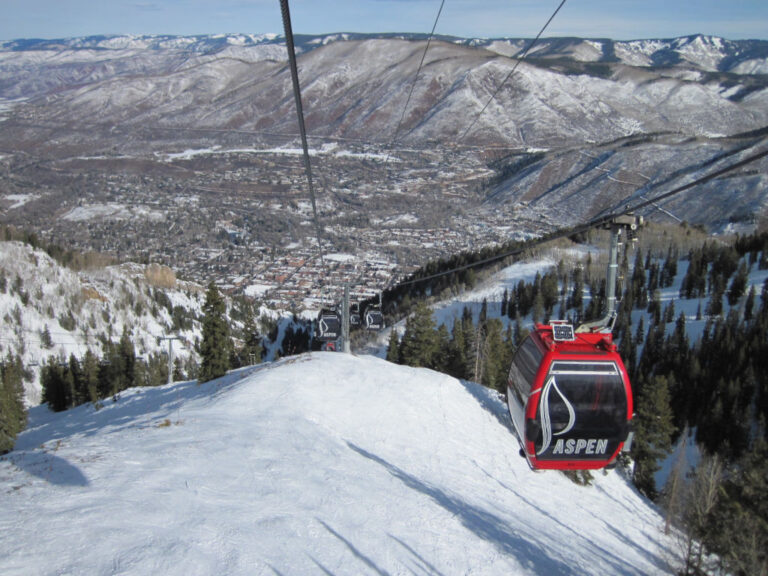 Aspen Mountain Ski Deals and Travel Info